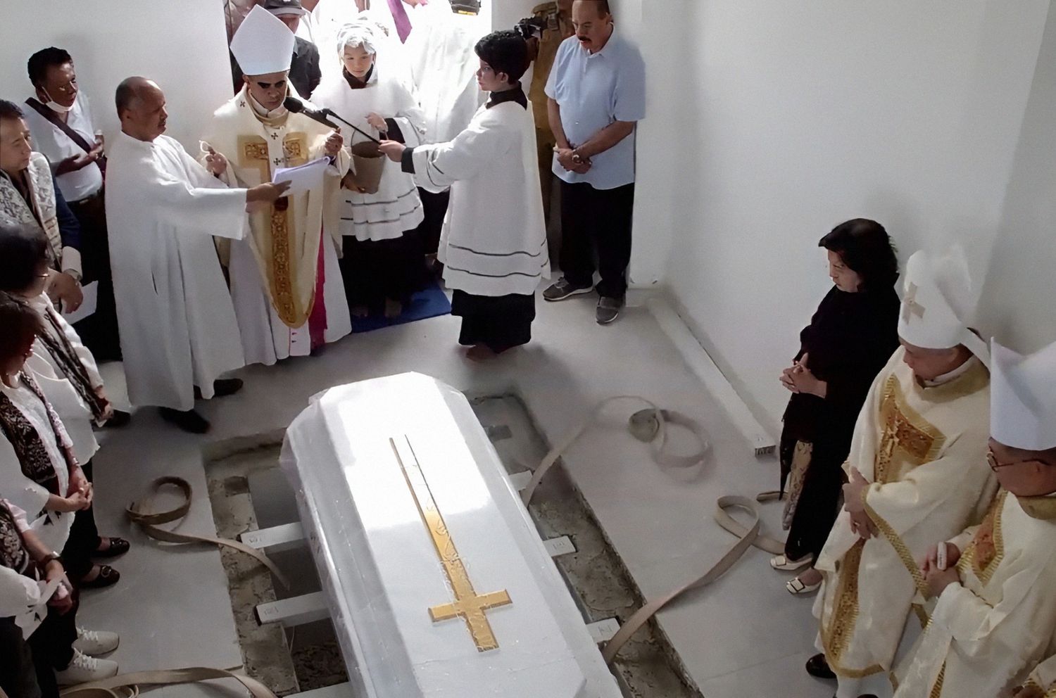 Duka Mendalam, Almarhum Mgr. Petrus Turang Meninggalkan Warisan Kasih ...